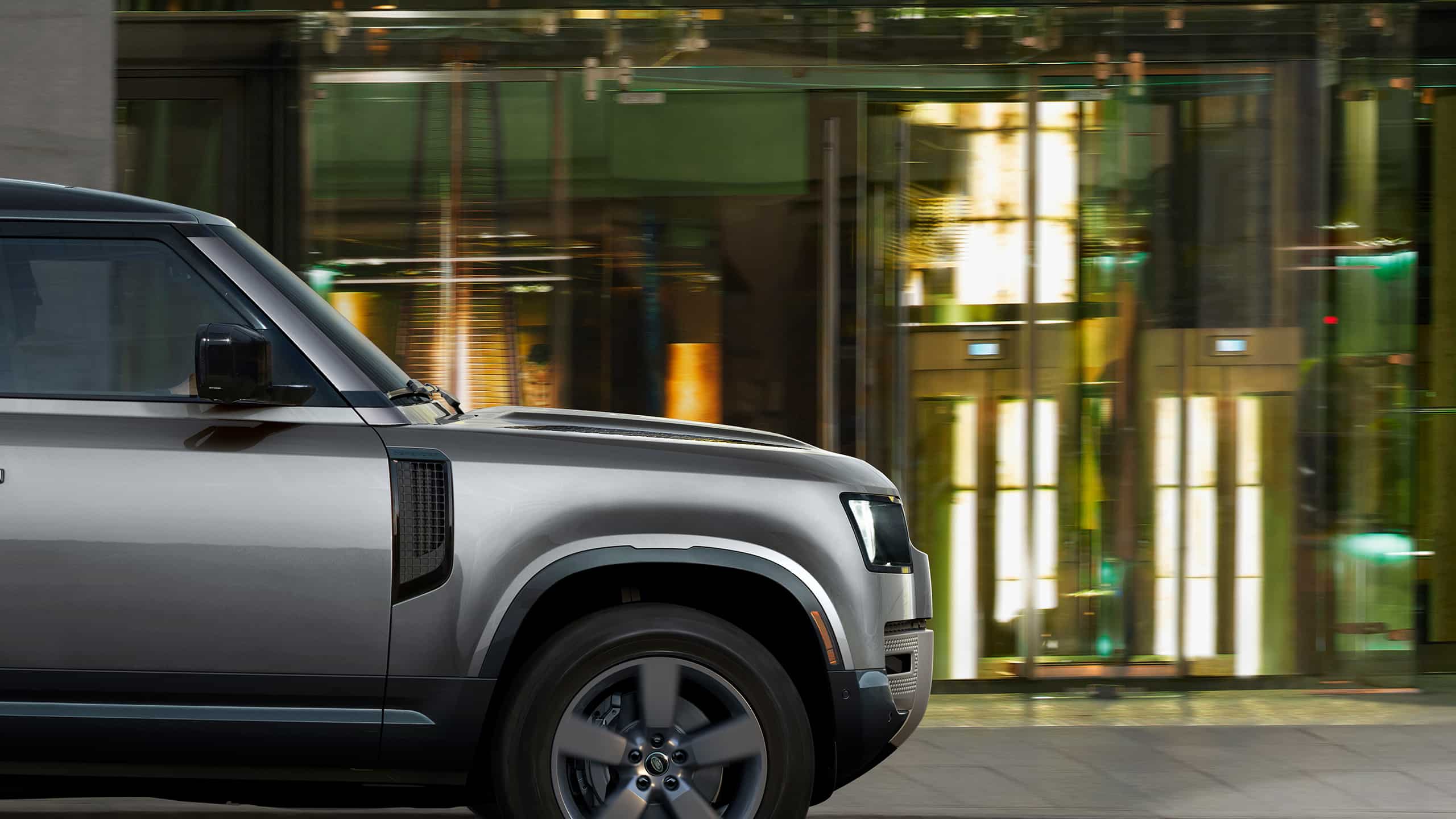 Defender | Unstoppable 4x4 Vehicles | Embrace the Impossible