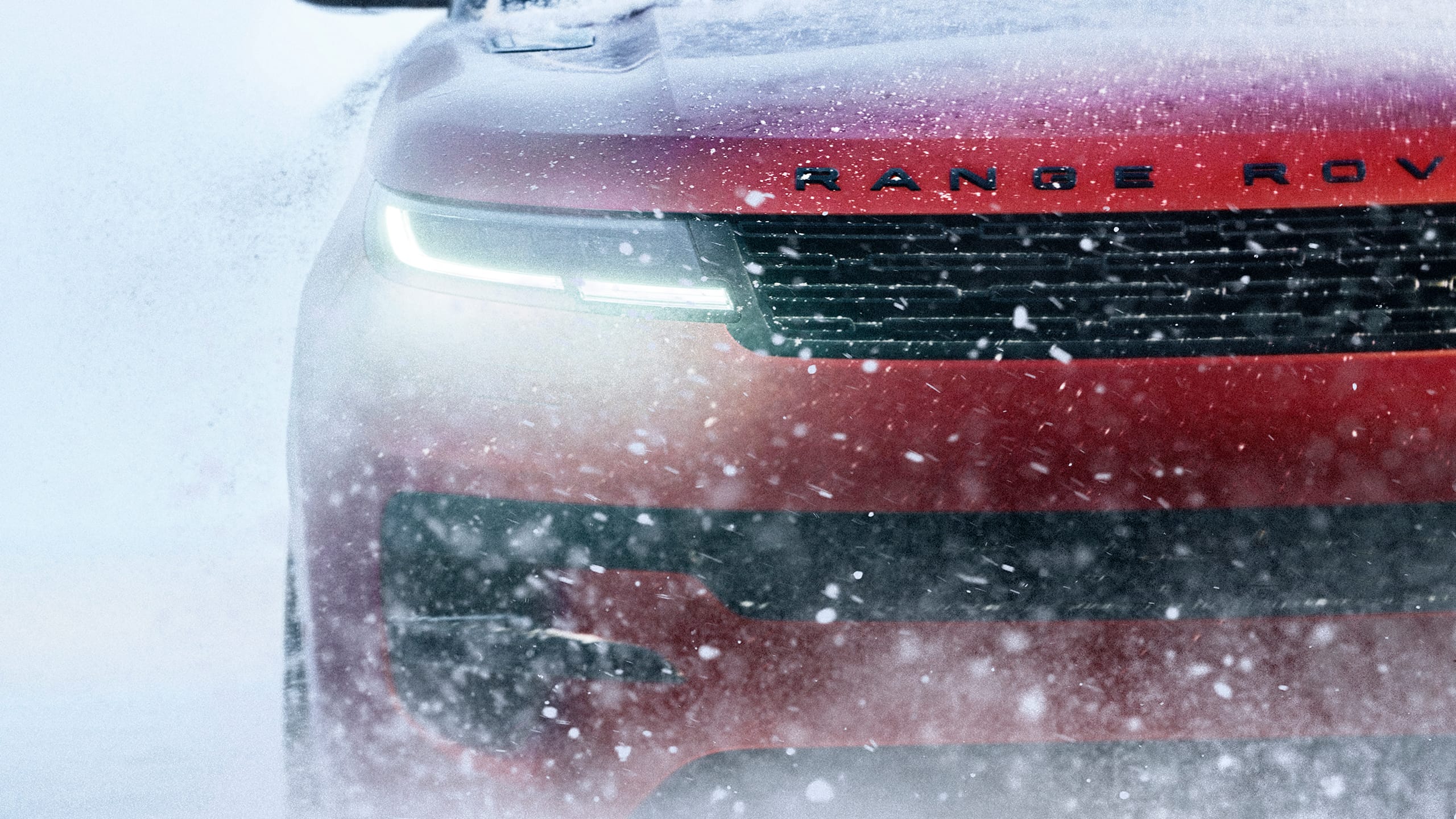Winter Wheels & Tyres | Land Rover